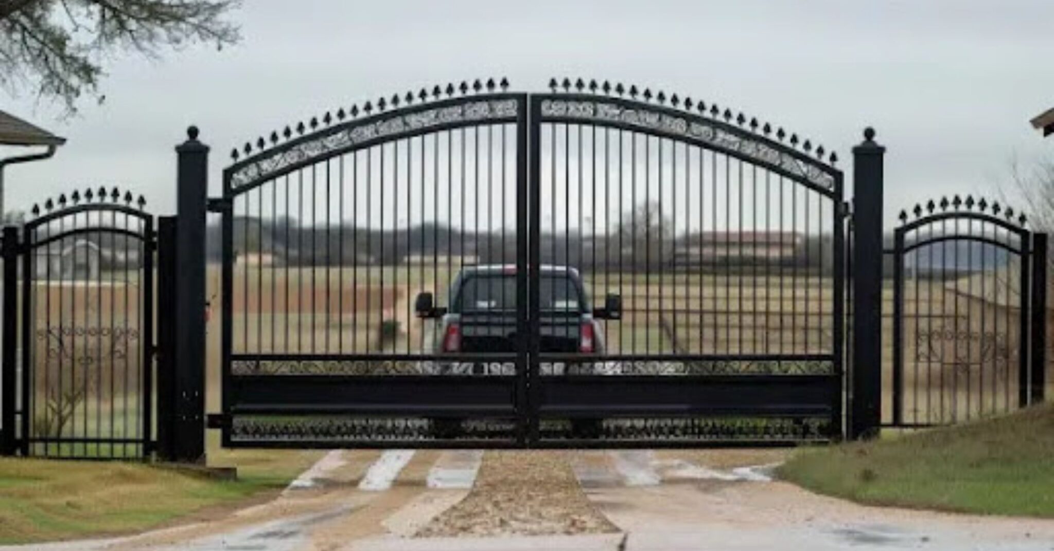 Electric Gate Safety Tips Every Homeowner Should Know - Caliber Magazine